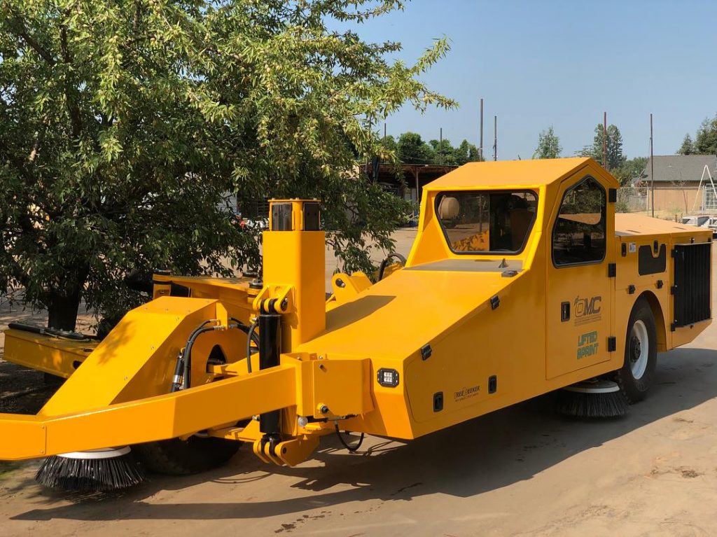 Tree Shaker - Shockwave Sprint - Orchard Machinery Corporation